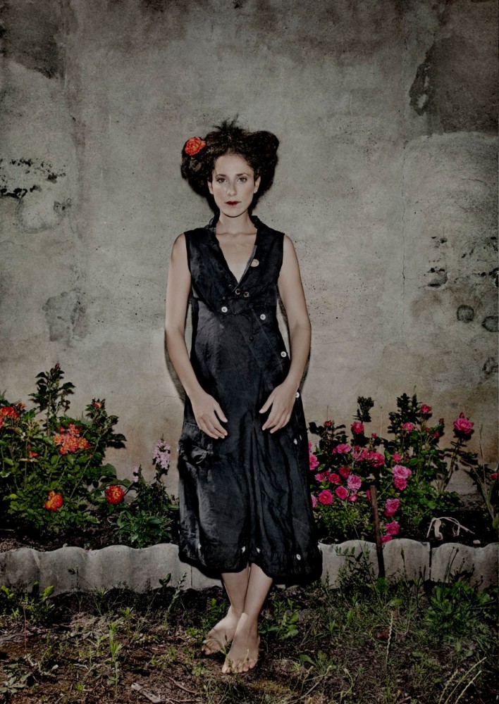 MAYER. Archive | Into the light