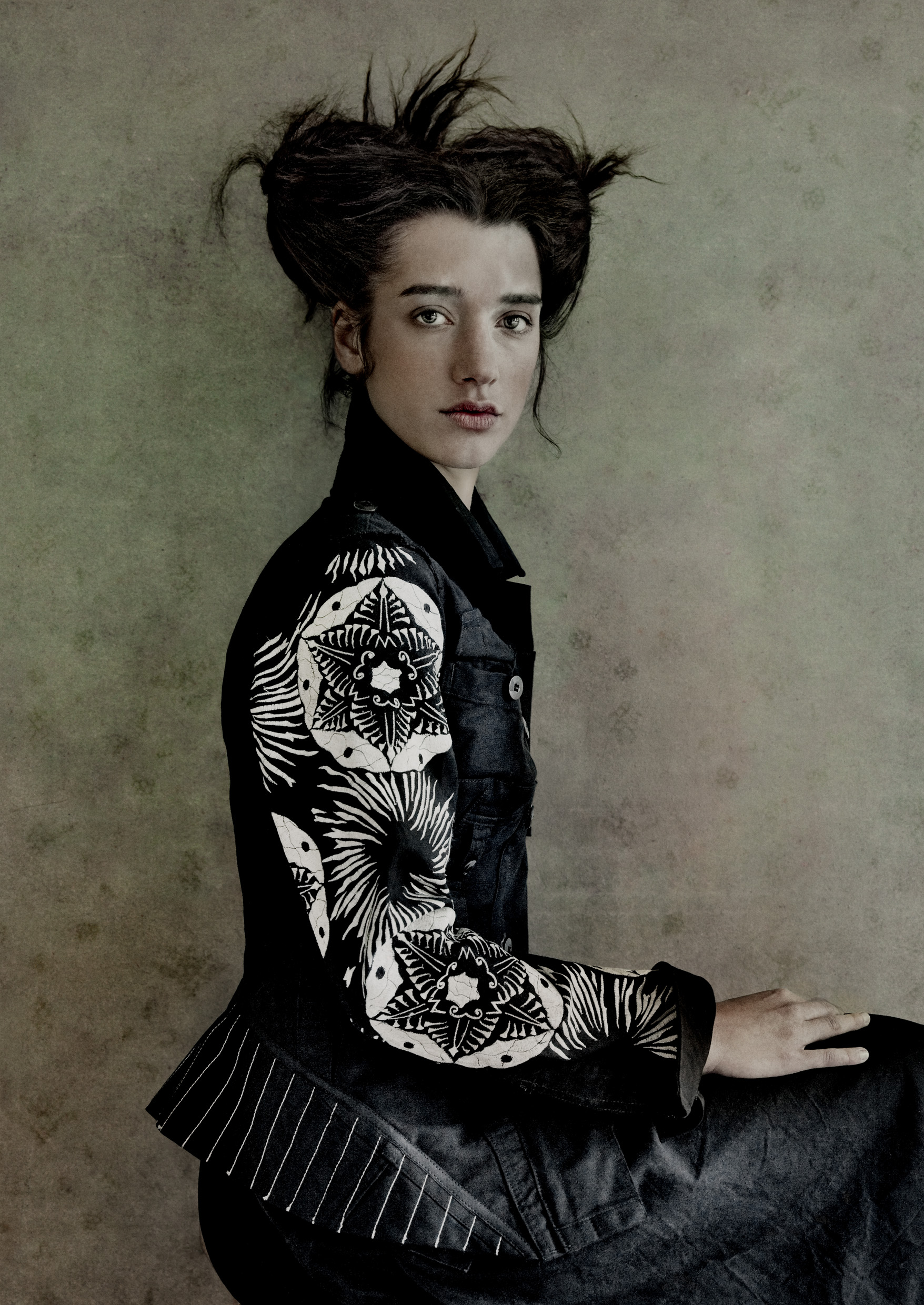 MAYER. Archive | Into the light