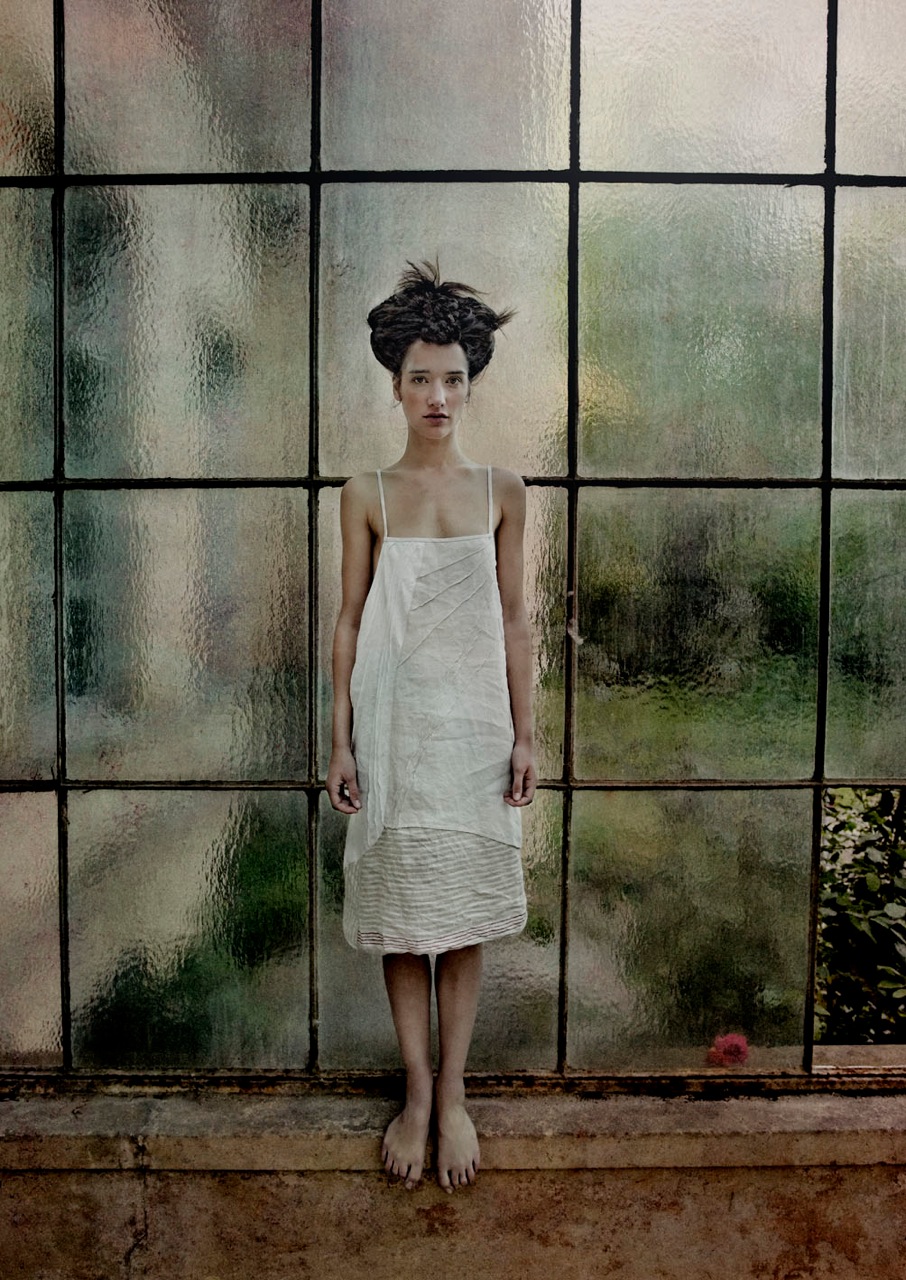 MAYER. Archive | Into the light